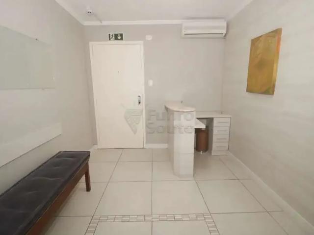 Conj. Comercial / Sala para Locação em Pelotas/RS Centro