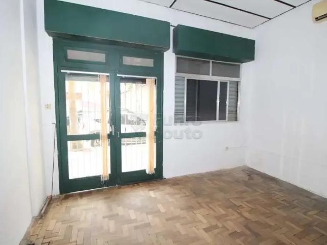 Conj. Comercial / Sala para Locação em Pelotas/RS Centro
