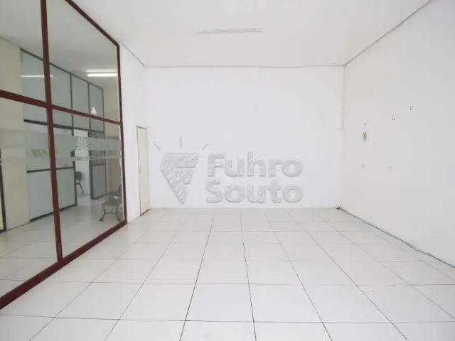 Conj. Comercial / Sala para Locação em Pelotas/RS Centro