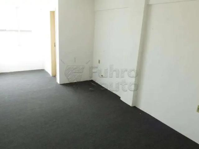 Conj. Comercial / Sala para Locação em Pelotas/RS Centro