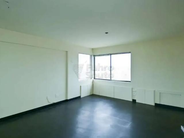 Conj. Comercial / Sala para Locação em Pelotas/RS Centro