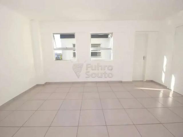 Conj. Comercial / Sala para Locação em Pelotas/RS Centro