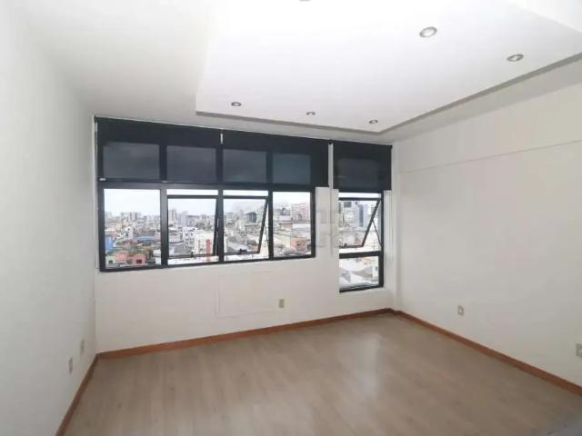 Conj. Comercial / Sala para Locação em Pelotas/RS Centro