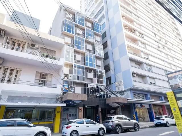 Conj. Comercial / Sala para Locação em Pelotas/RS Centro