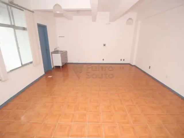 Conj. Comercial / Sala para Locação em Pelotas/RS Centro