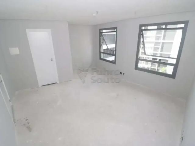 Conj. Comercial / Sala para Locação em Pelotas/RS São Gonçalo
