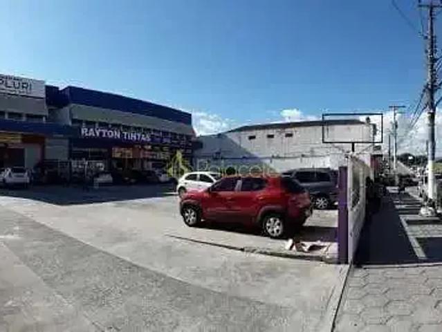 Conj. Comercial / Sala para Locação em Pindamonhangaba/SP Centro