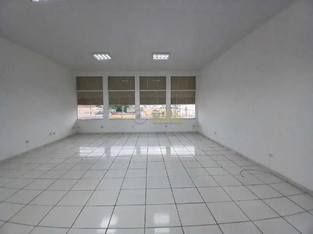 Conj. Comercial / Sala para Locação em Pindamonhangaba/SP Centro