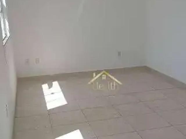 Conj. Comercial / Sala para Locação em Pindamonhangaba/SP Centro