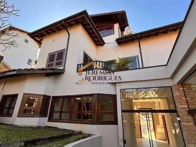 Conj. Comercial / Sala para Locação em Pindamonhangaba/SP Centro