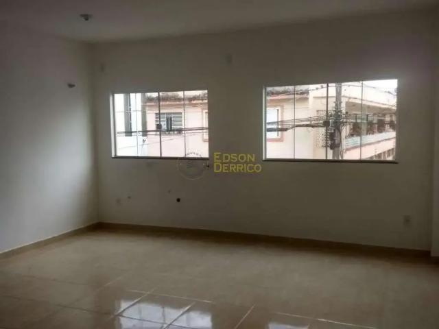 Conj. Comercial / Sala para Locação em Pindamonhangaba/SP Centro
