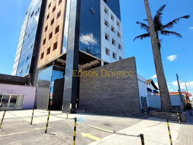 Conj. Comercial / Sala para Locação em Pindamonhangaba/SP Centro