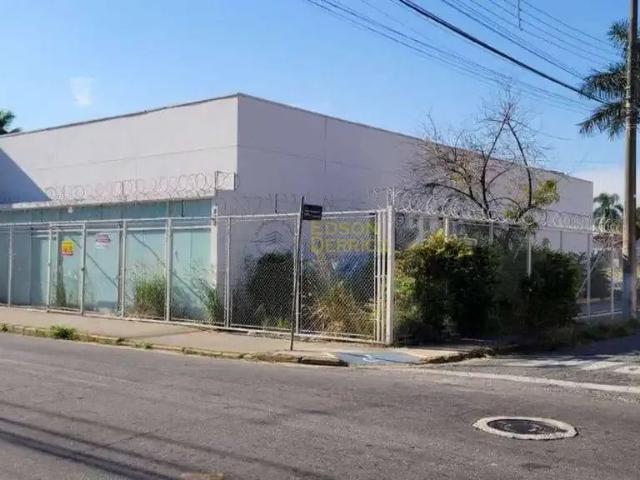 Conj. Comercial / Sala para Locação em Pindamonhangaba/SP Loteamento João Tamborindeguy Fernandes