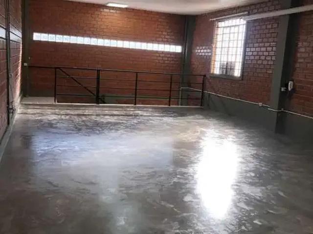 Conj. Comercial / Sala para Locação em Pinhais/PR Estância Pinhais