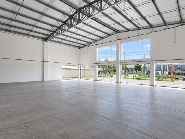 Conj. Comercial / Sala para Locação em Pinhais/PR Estância Pinhais 2 Quartos