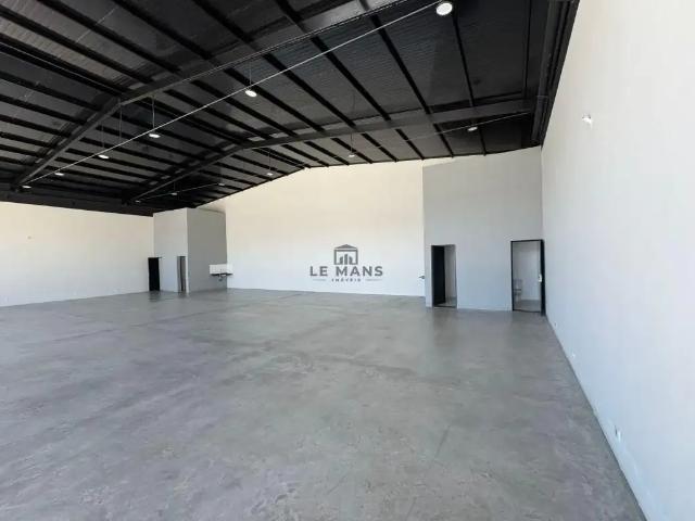 Conj. Comercial / Sala para Locação em Piracicaba/SP Campestre