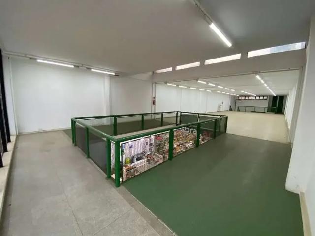 Conj. Comercial / Sala para Locação em Piracicaba/SP Centro