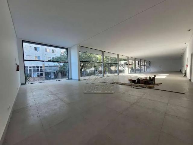 Conj. Comercial / Sala para Locação em Piracicaba/SP Centro