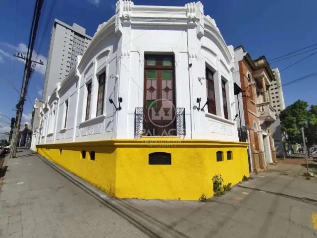 Conj. Comercial / Sala para Locação em Piracicaba/SP Centro 4 Quartos