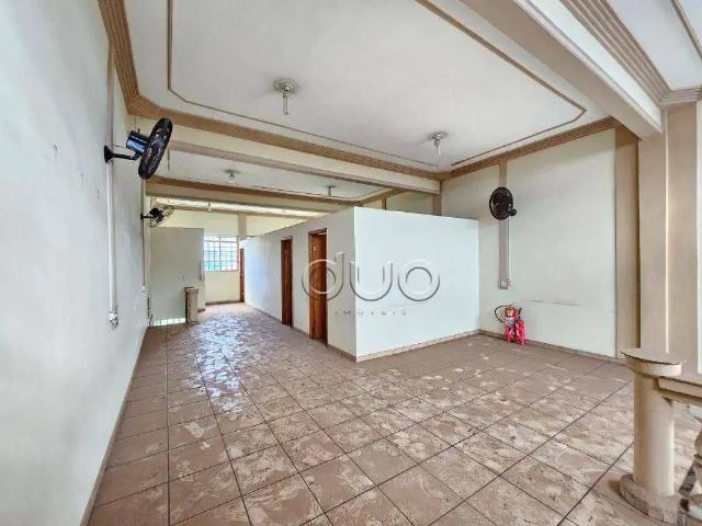 Conj. Comercial / Sala para Locação em Piracicaba/SP Centro