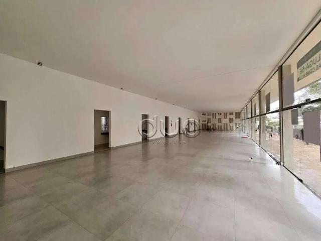 Conj. Comercial / Sala para Locação em Piracicaba/SP Centro