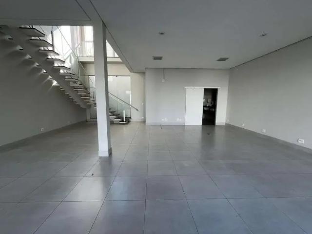 Conj. Comercial / Sala para Locação em Piracicaba/SP Centro