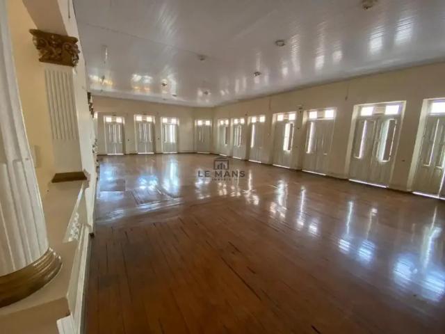 Conj. Comercial / Sala para Locação em Piracicaba/SP Centro