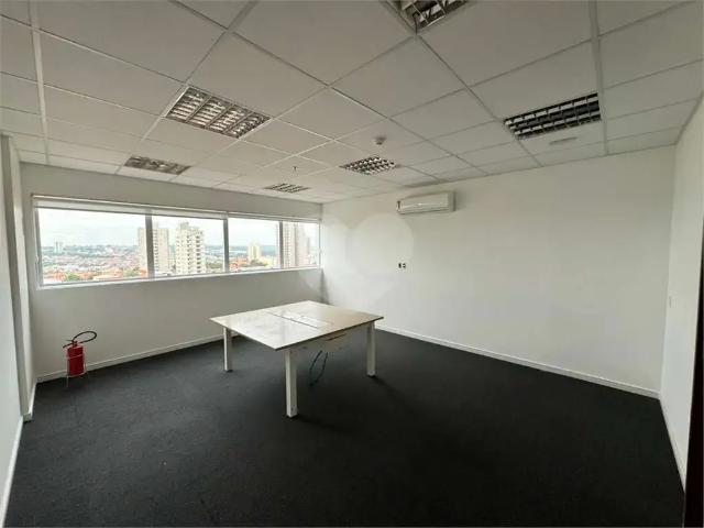 Conj. Comercial / Sala para Locação em Piracicaba/SP Cidade Alta