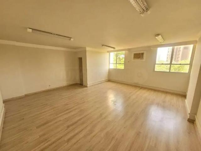 Conj. Comercial / Sala para Locação em Piracicaba/SP Cidade Alta
