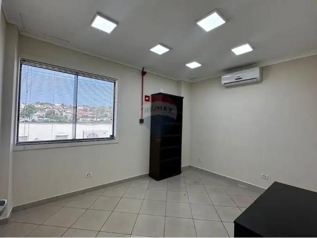 Conj. Comercial / Sala para Locação em Piracicaba/SP Paulista