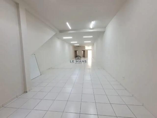 Conj. Comercial / Sala para Locação em Piracicaba/SP Paulista