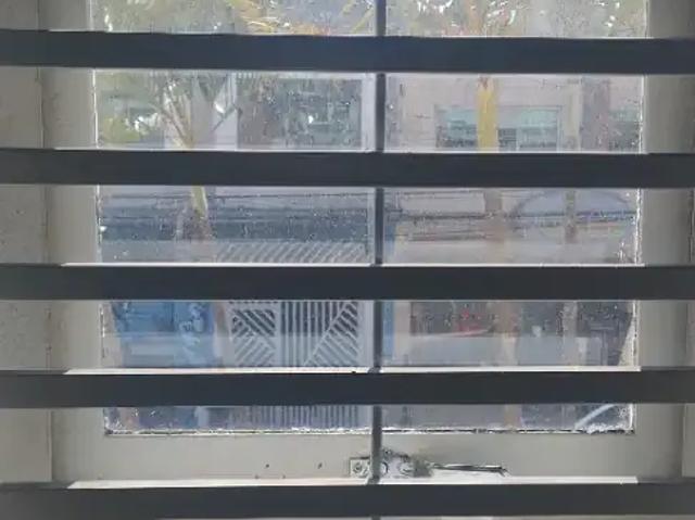 Conj. Comercial / Sala para Locação em Poá/SP Centro