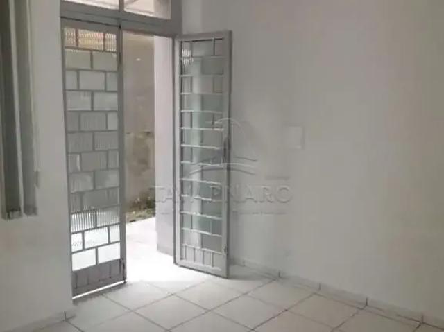 Conj. Comercial / Sala para Locação em Ponta Grossa/PR Centro