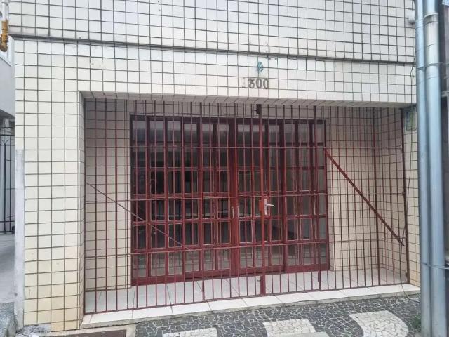 Conj. Comercial / Sala para Locação em Ponta Grossa/PR Centro