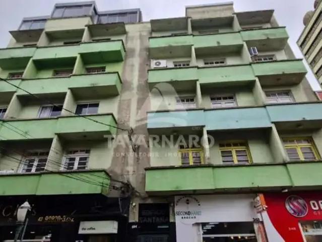 Conj. Comercial / Sala para Locação em Ponta Grossa/PR Centro