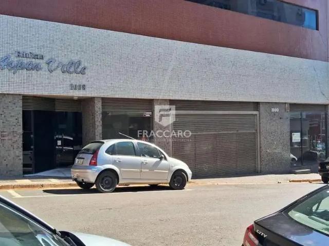 Conj. Comercial / Sala para Locação em Ponta Grossa/PR Centro