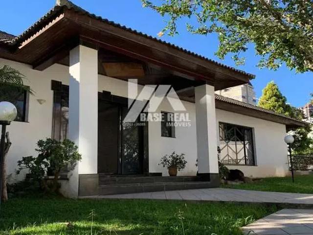 Conj. Comercial / Sala para Locação em Ponta Grossa/PR Estrela
