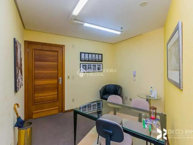 Conj. Comercial / Sala para Locação em Porto Alegre/RS Menino Deus