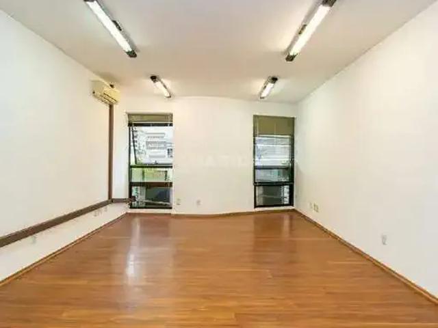 Conj. Comercial / Sala para Locação em Porto Alegre/RS Menino Deus