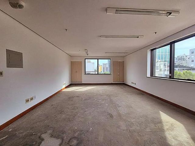 Conj. Comercial / Sala para Locação em Porto Alegre/RS Moinhos de Vento