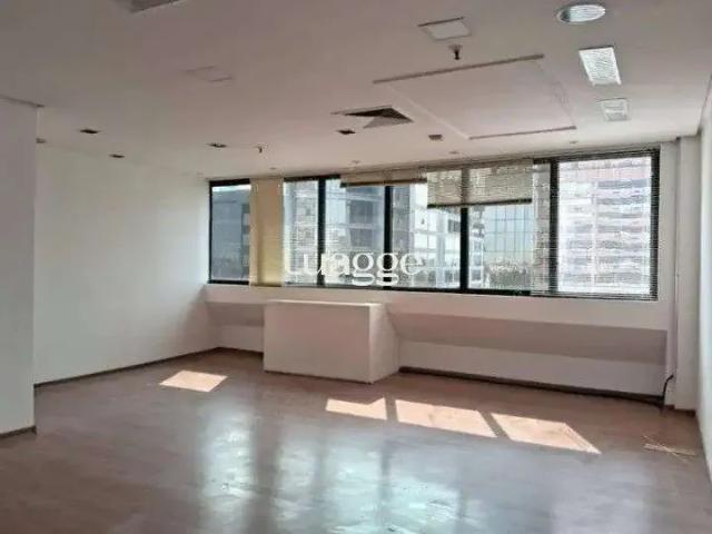 Conj. Comercial / Sala para Locação em Porto Alegre/RS Auxiliadora