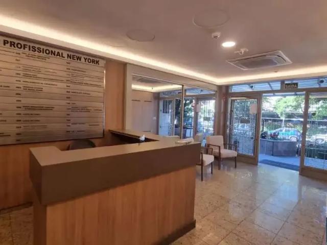 Conj. Comercial / Sala para Locação em Porto Alegre/RS Auxiliadora 1 Quartos