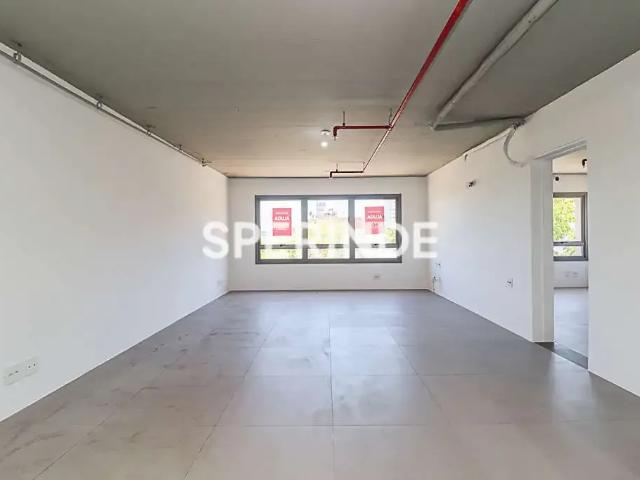 Conj. Comercial / Sala para Locação em Porto Alegre/RS Auxiliadora
