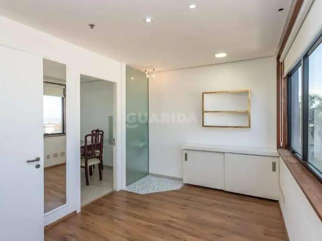 Conj. Comercial / Sala para Locação em Porto Alegre/RS Auxiliadora