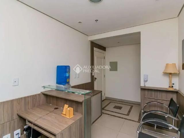 Conj. Comercial / Sala para Locação em Porto Alegre/RS Auxiliadora