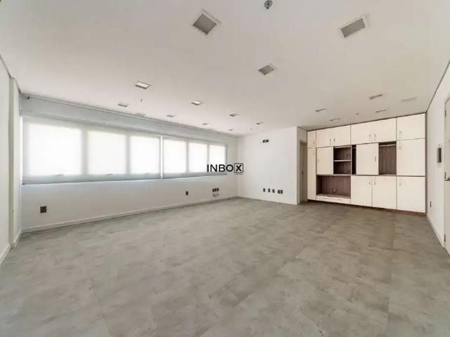 Conj. Comercial / Sala para Locação em Porto Alegre/RS Auxiliadora