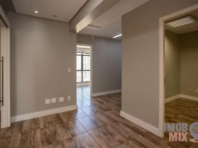 Conj. Comercial / Sala para Locação em Porto Alegre/RS Auxiliadora