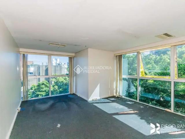 Conj. Comercial / Sala para Locação em Porto Alegre/RS Auxiliadora