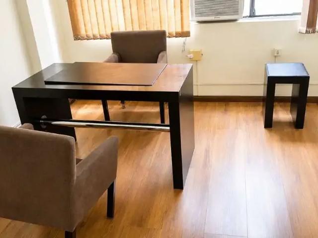 Conj. Comercial / Sala para Locação em Porto Alegre/RS Centro