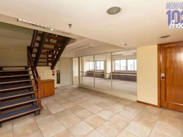 Conj. Comercial / Sala para Locação em Porto Alegre/RS Centro Histórico 10 Quartos